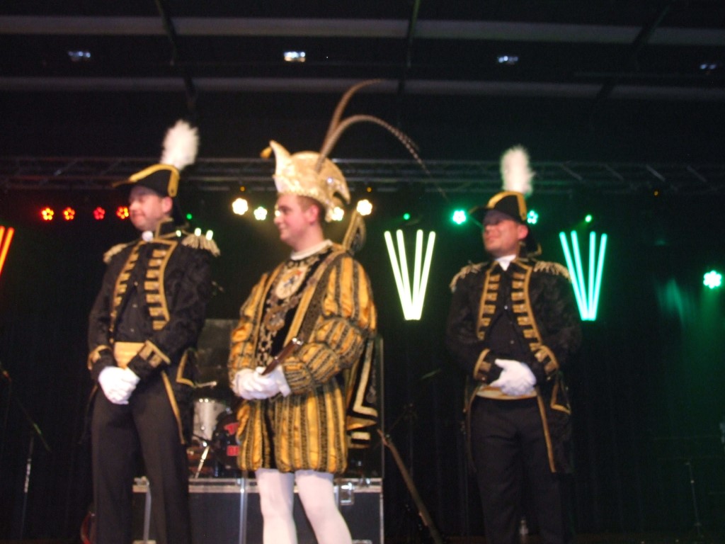 Rasmuzikant Colin Falize prinselijke heerser op Groeët Ghen Heij - C.V ...